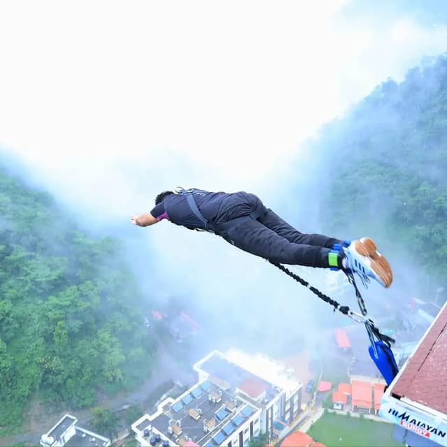 117m Himalayan Bungee Jump | India’s Highest Bungy